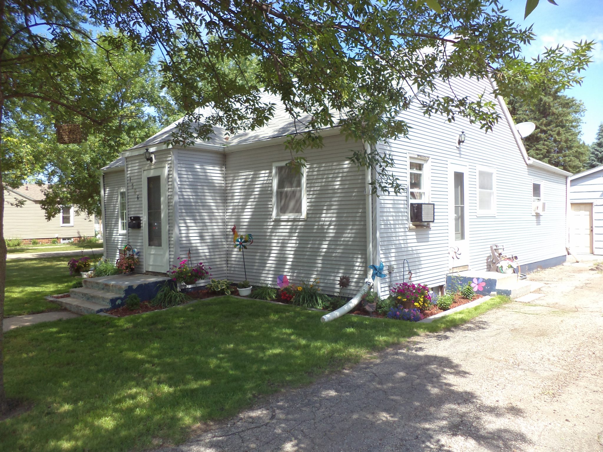 1506 2ND AVENUE SOUTH, WHEATON MN ~ $87,500 – Eyster Realty